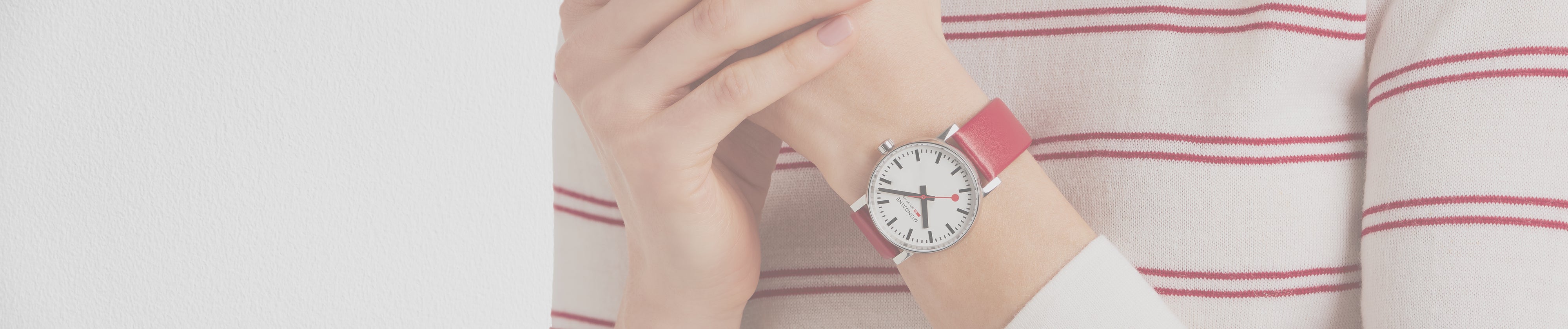 Mondaine evo Watches | Classic Swiss Railway Watch | Everyday Watch ...